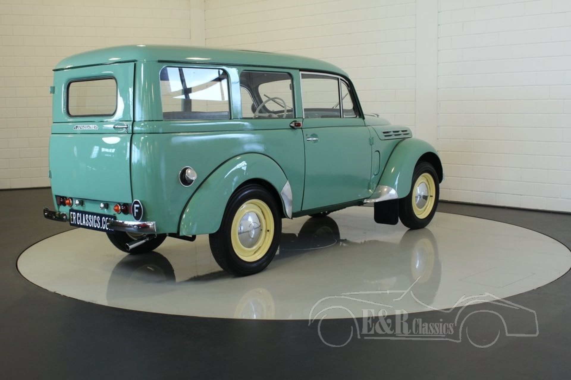 Renault Juvaquatre Dauphinoise 1956 à vendre à Erclassics