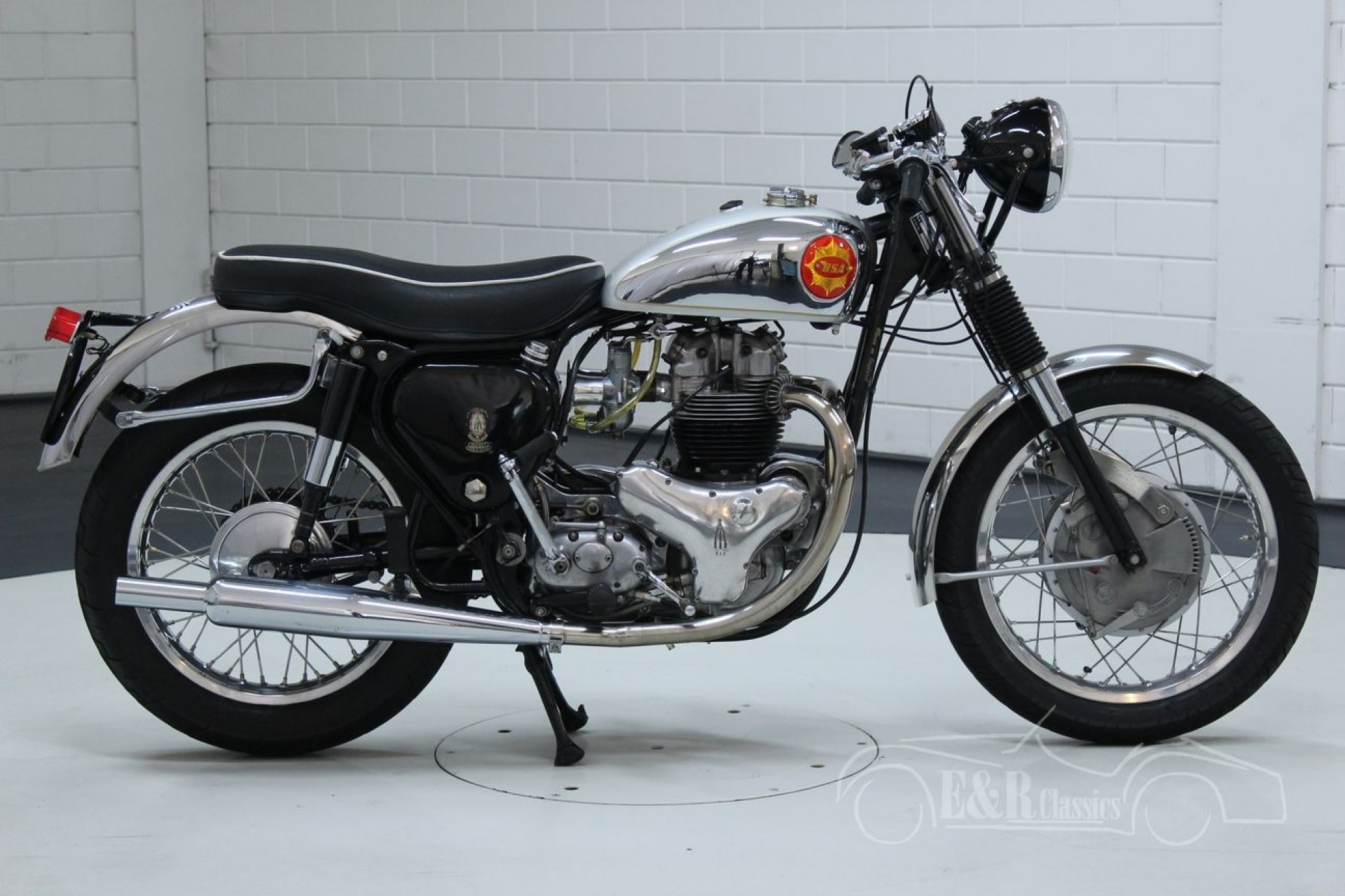 BSA A10 Road rocket look 1957 à vendre chez ERclassics