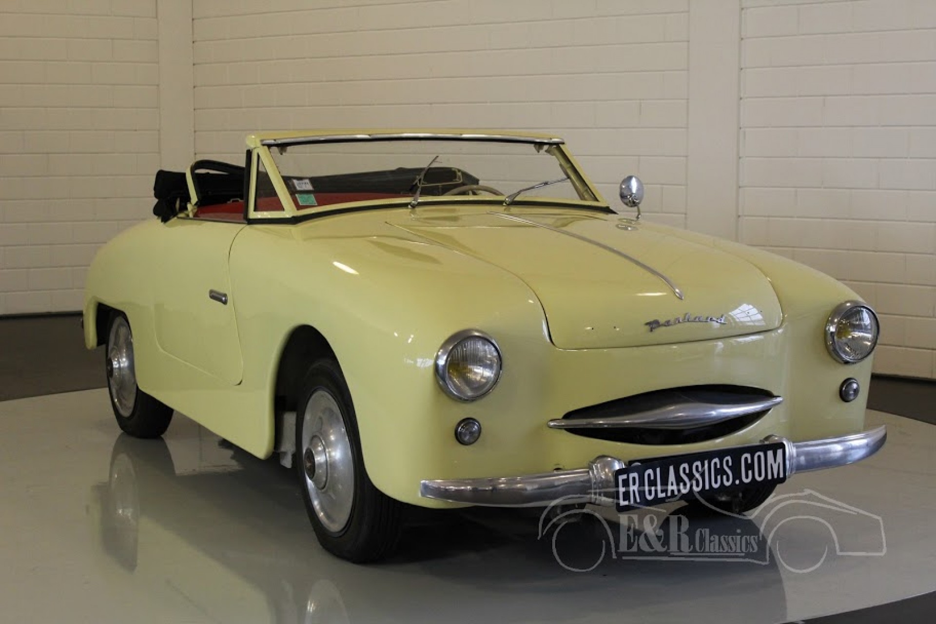 Panhard voitures anciennes de collection a E & R Classic Cars!