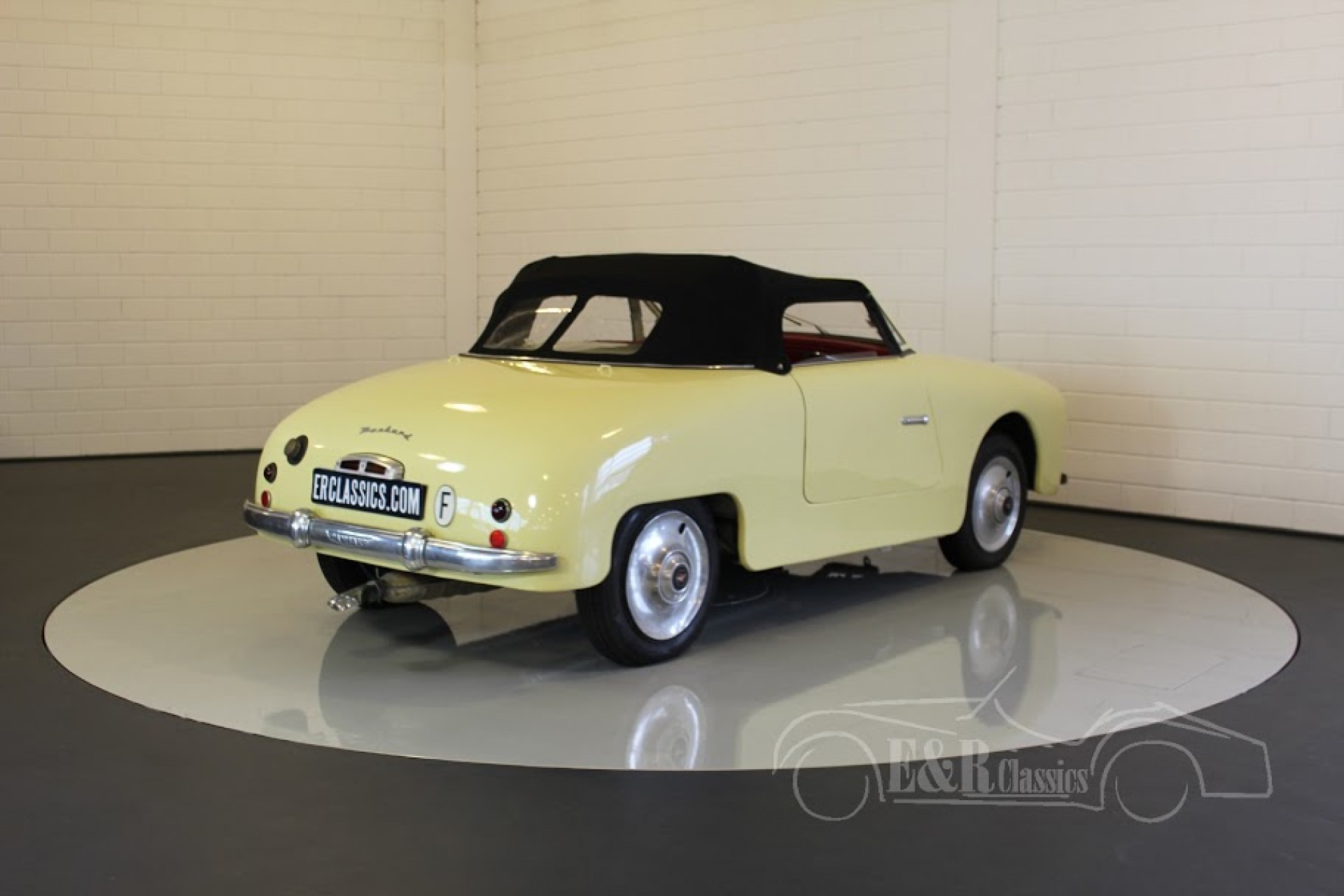 Panhard voitures anciennes de collection a E & R Classic Cars!