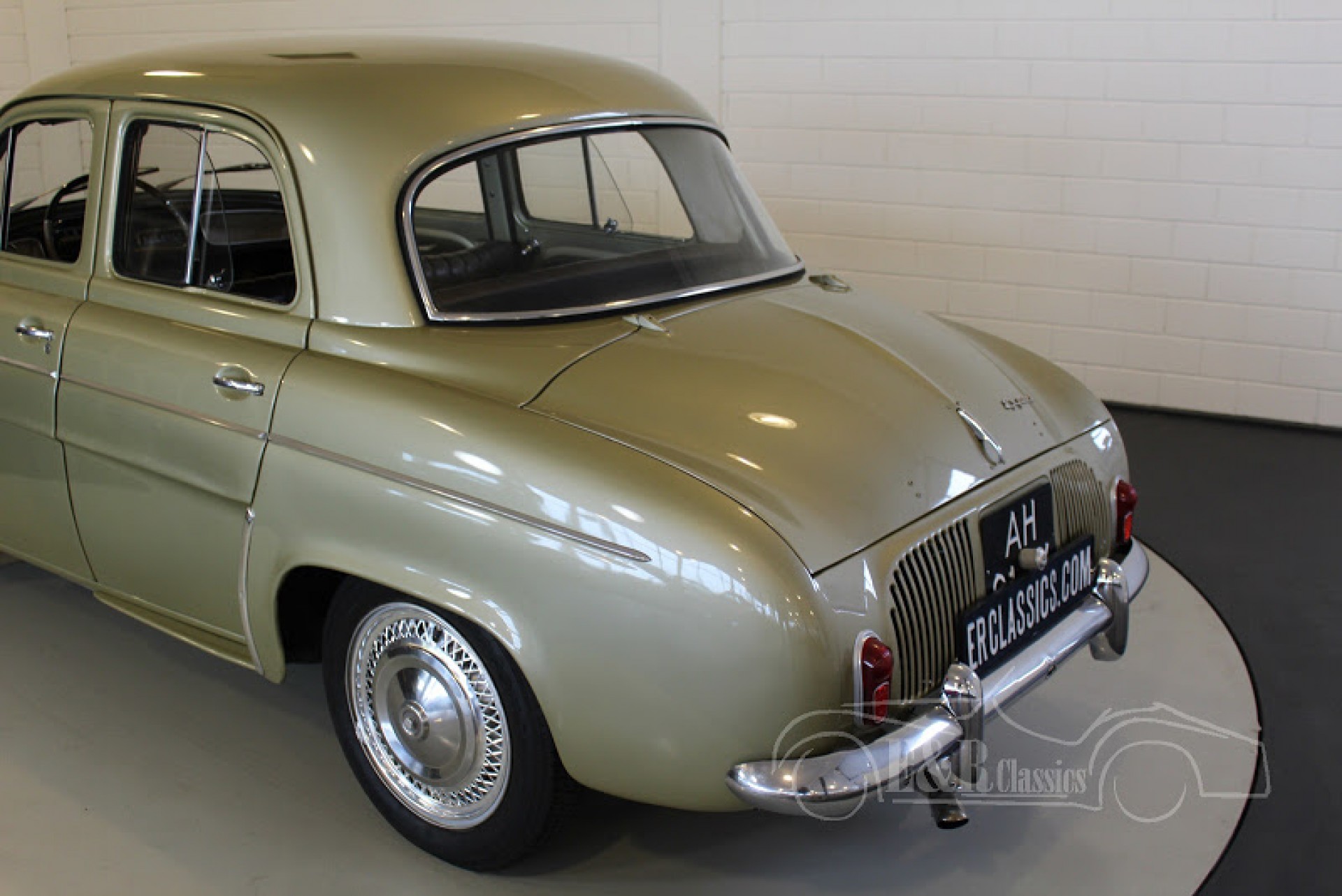 Renault voitures anciennes de collection a E & R Classic Cars!