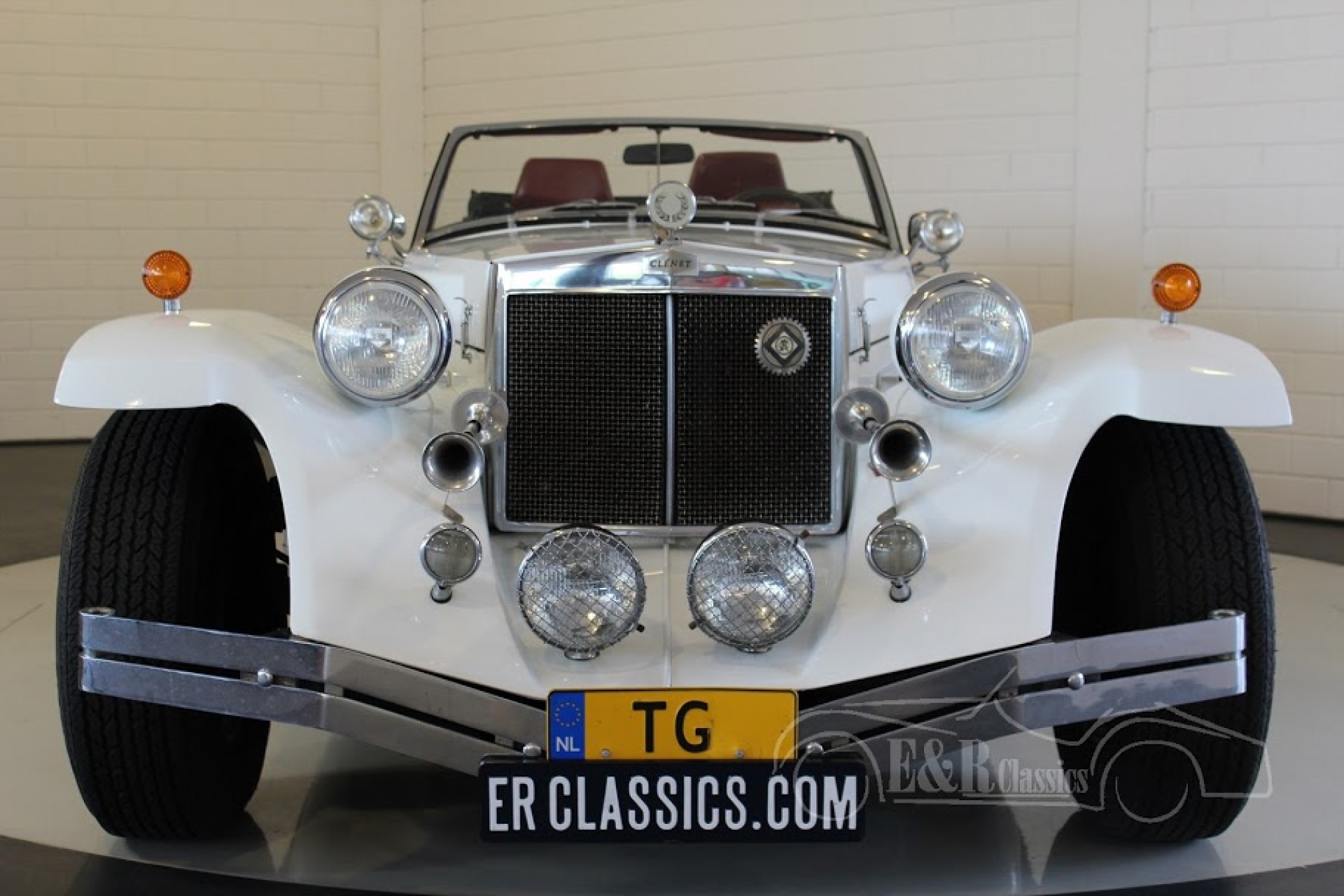 Clenet voitures anciennes de collection a E & R Classic Cars!