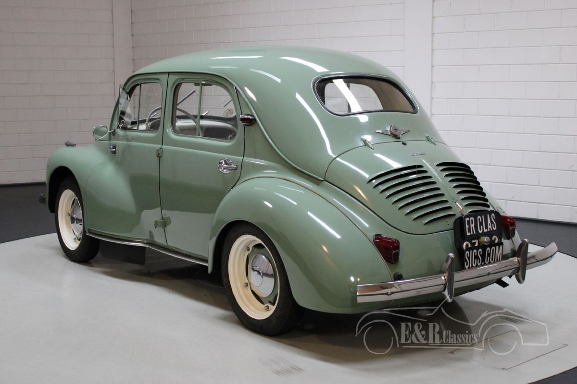 Renault 4CV 1957 à vendre chez ERclassics