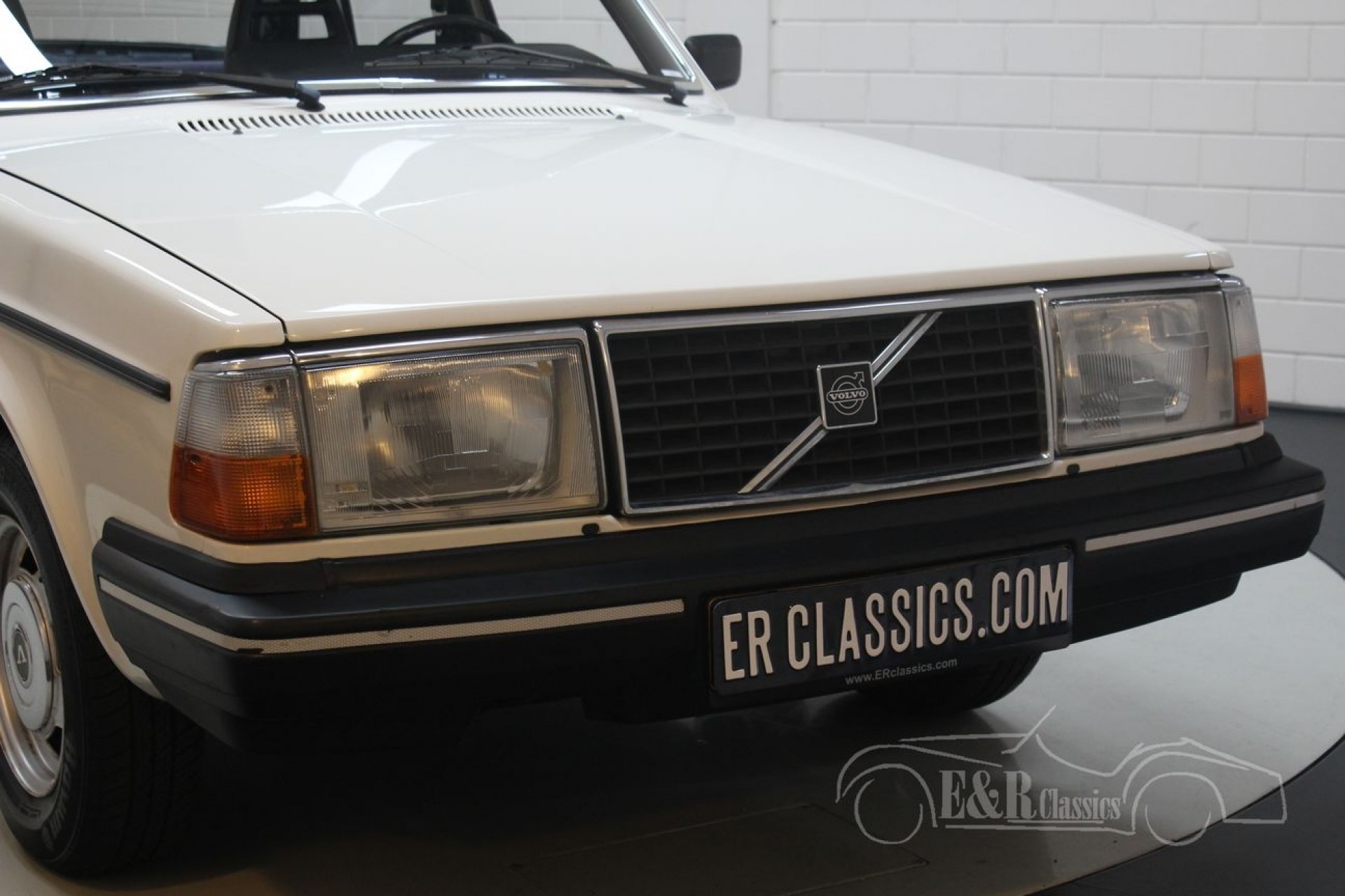 Volvo 240 DL Berline 1985 à vendre chez ERclassics
